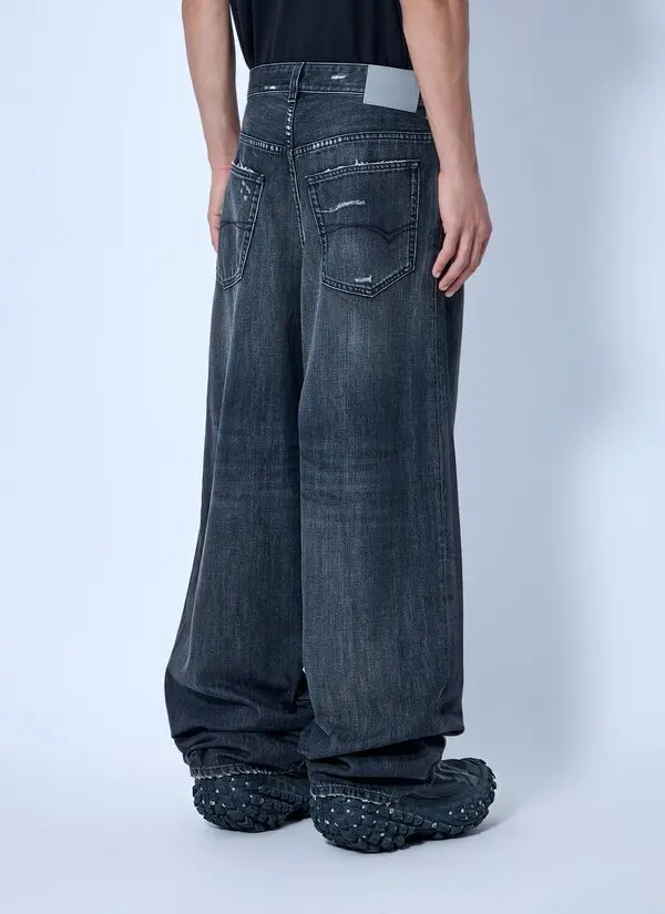 Balenciaga Pleated Baggy Jeans
