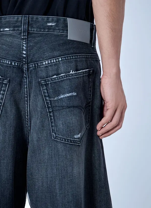 Balenciaga Pleated Baggy Jeans