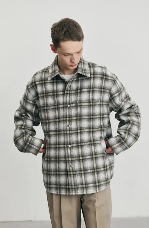 DUNST Gender Inclusive Quilted Flannel Shirt