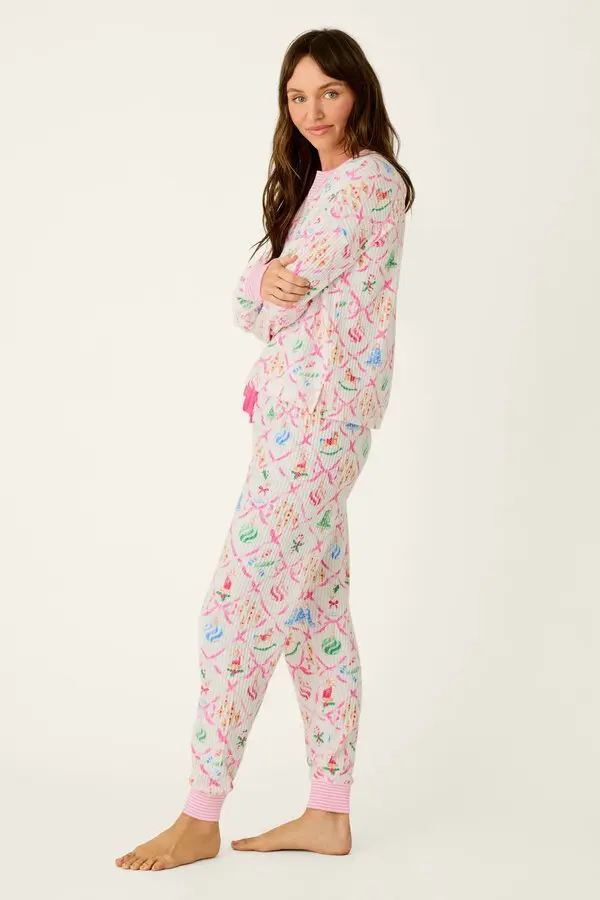 PJ Salvage Ski Jammie Classics Ornat Print Long Sleeve Pajama Set