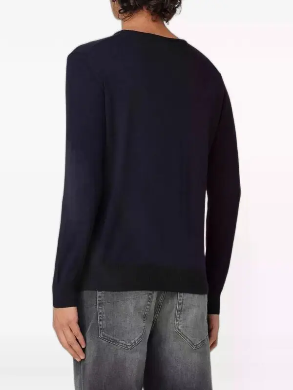 XC V-neck Sweater