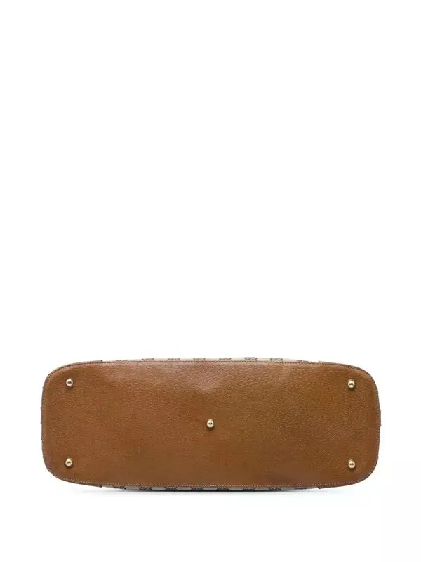 Gucci 2000-2015 Gg Canvas Dome Nailhead Handbag