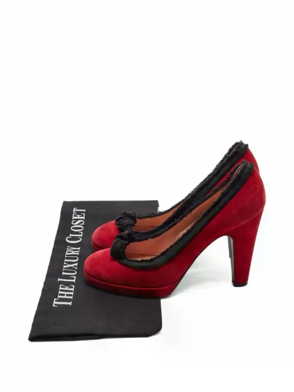 Marc Jacobs Marc Ruffled Calf Suede Pumps
