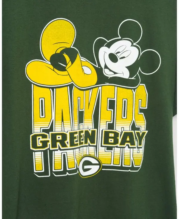 Junk Food Clothing Green Bay Packers Mickey Kick Back Tee