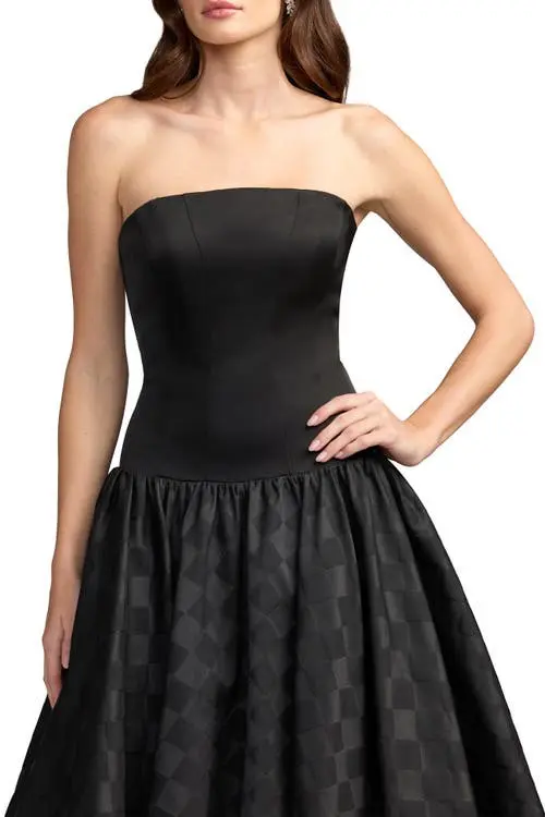 Mac Duggal Women’s Strapless Checkered Drop Waist A Line Gown