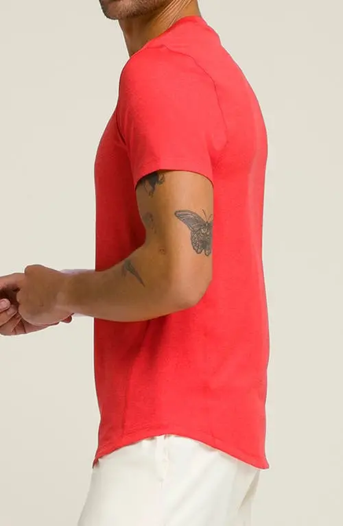 Wilson Everyday Performance T-shirt - Infrared