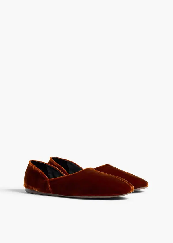 Khaite Jane Flat In Velvet - Rust