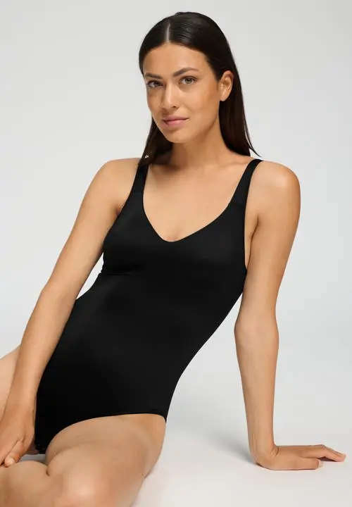 Hanro Soft Embrace Single Jersey Soft Bra Bodysuit
