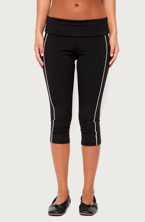 EDIKTED Ulay Stripey Foldover Capri Leggings