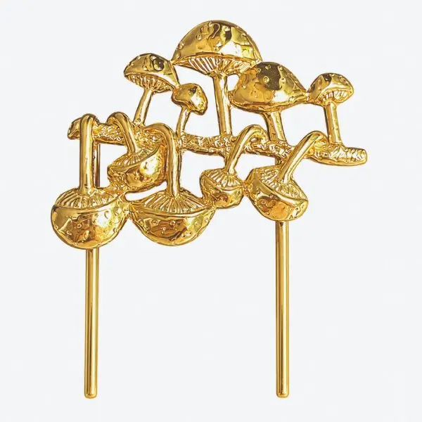SOPHIE SIMONE DESIGNS Mushrooms Suit Pin - Gold