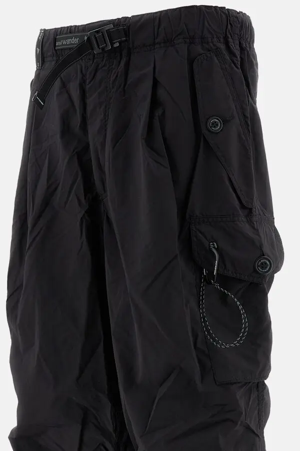 AND WANDER Pantaloni Oversized Cargo