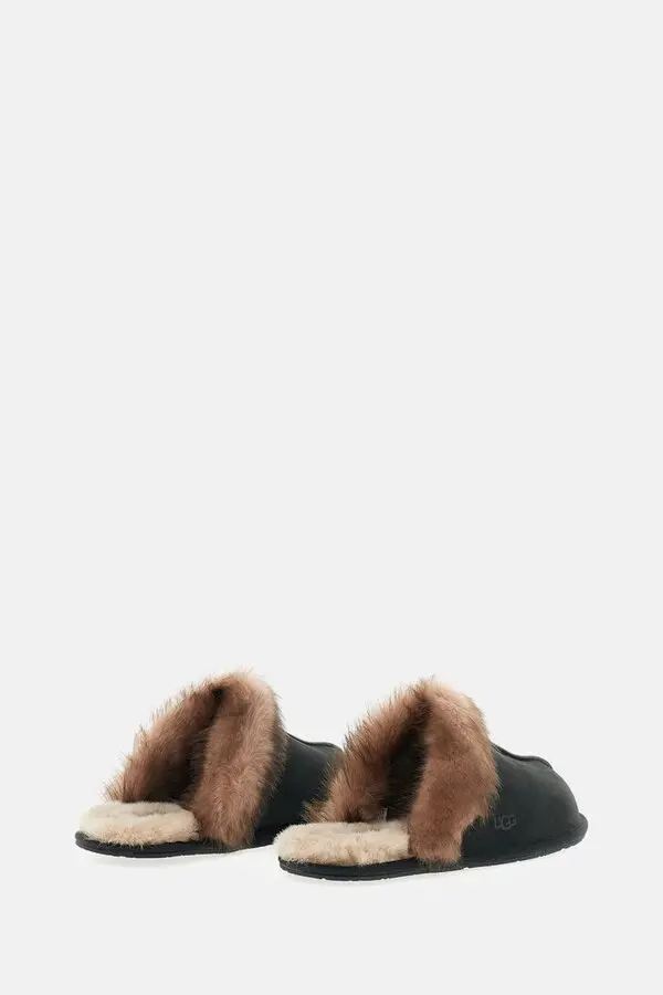 UGG Ciabatte Scuffette In Nubuck