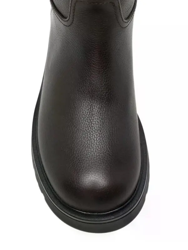 STUART WEITZMAN Grained Leather Boots
