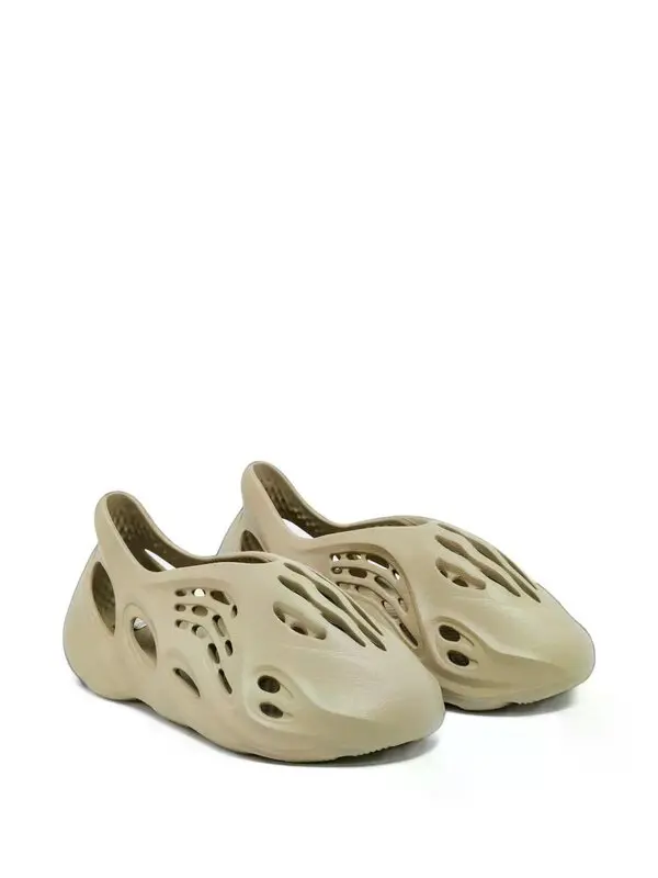 ADIDAS X YEEZY Foam Rnr Stone Salt Sneakers