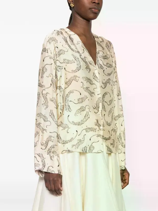 FORTE_FORTE V-neck Leopard-print Shirt
