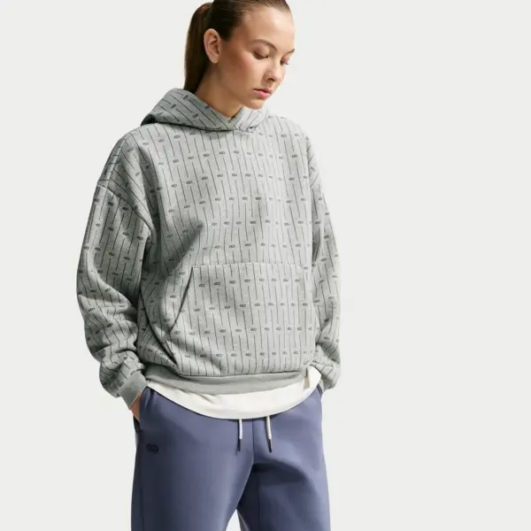 Nike Caitlin Clark Standard Issue Brushed Pullover Basketball Hoodie
