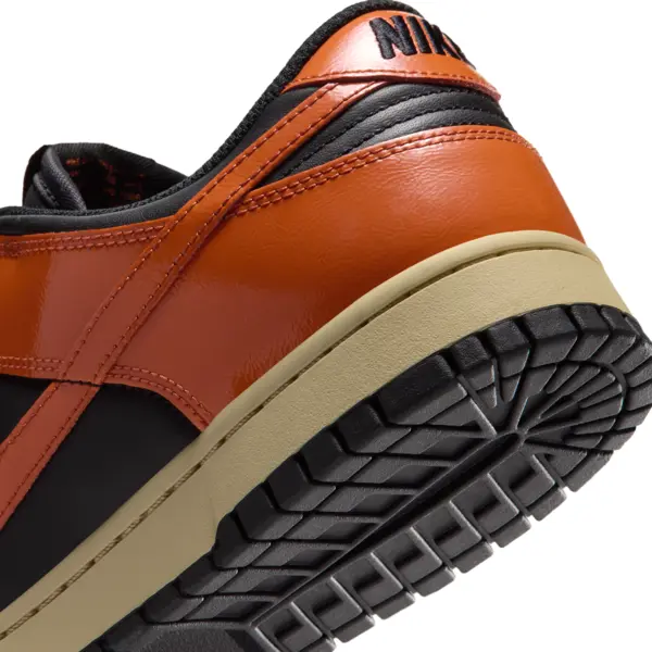 Nike Dunk Low Retro Shoes