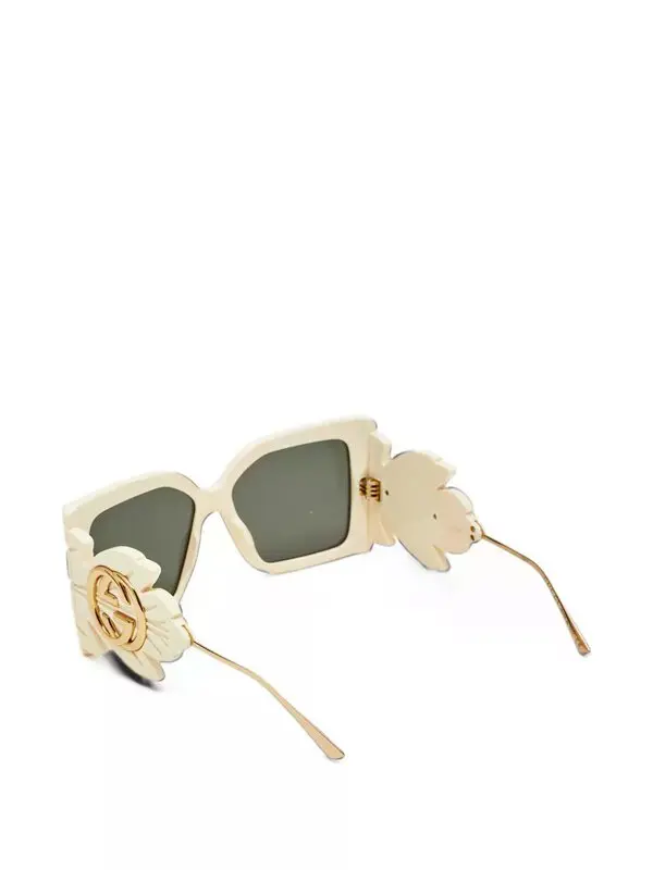 Gucci Leaf Motif Oversized Sunglasses