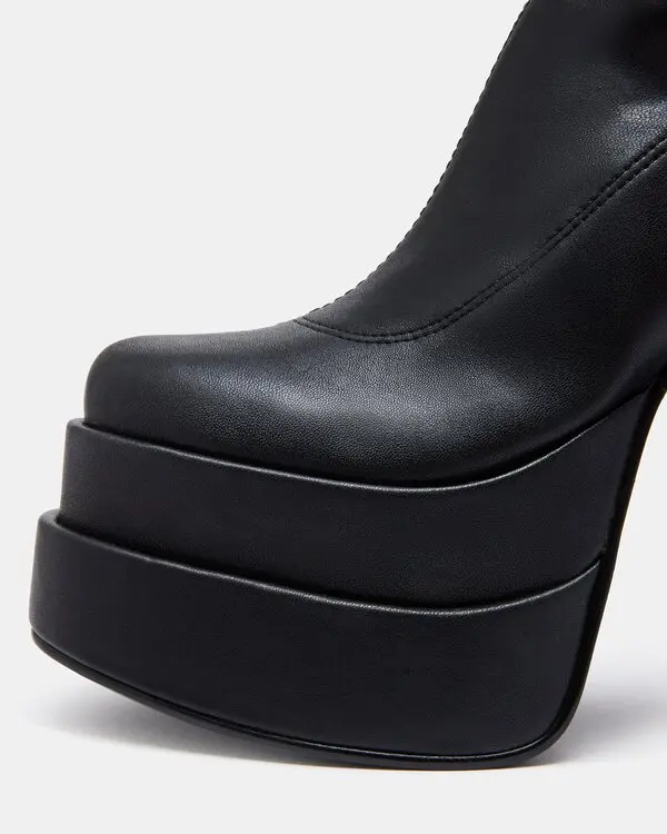 Steve Madden Cypress Block Heel Boots