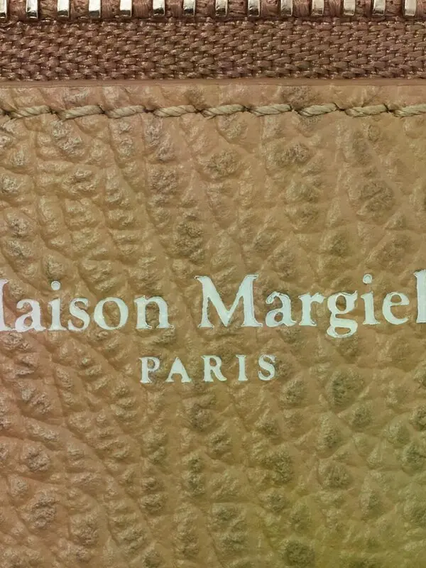 MAISON MARGIELA Airpods Pro Case