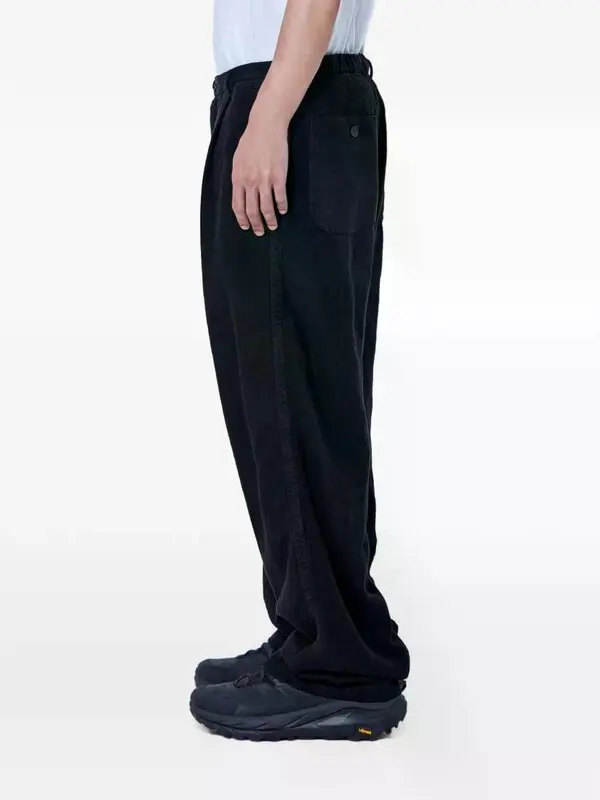 MOOS STUDIO Pleated Wide-leg Trousers