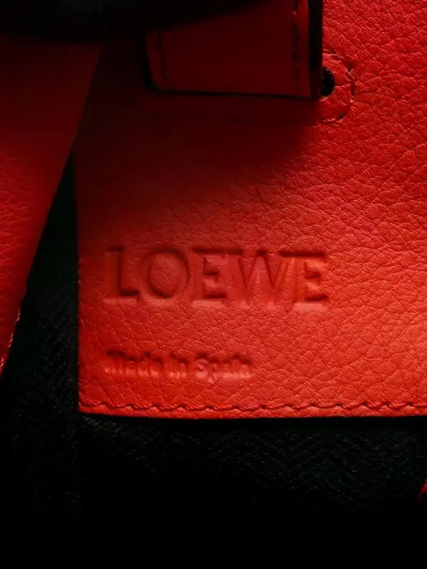 Loewe 2010-2026 Small Calfskin Hammock Satchel