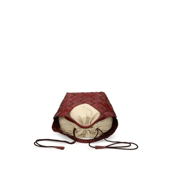 Dragon Diffusion Tote Bags