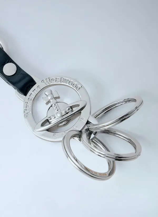 VIVIENNE WESTWOOD Orb Medallion Keyring