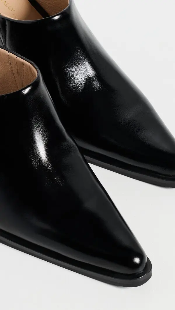 Intentionally Blank Eden Mules