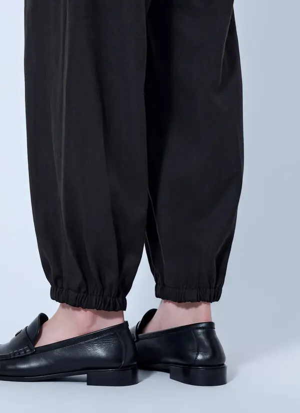 Max Mara Pleated Elasticated Ankle Trousers
