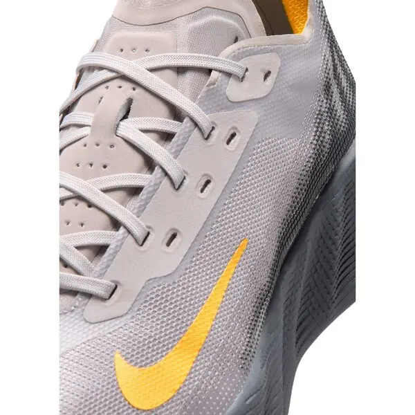 Nike Lightweight, Breathable And Durable Sports Shoes