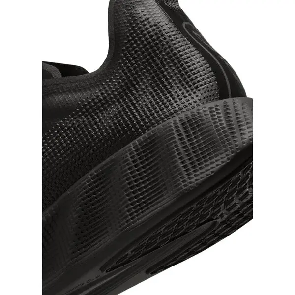 Nike Lightweight And Breathable Sports Shoes