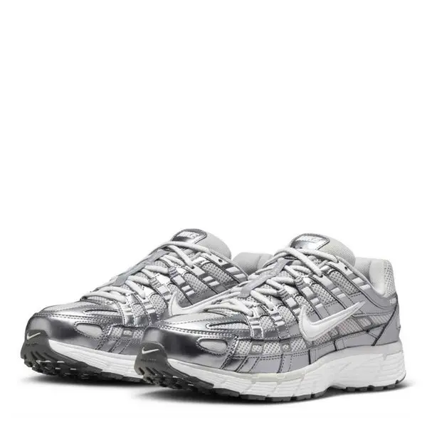 Nike Lightweight And Breathable Sports Shoes