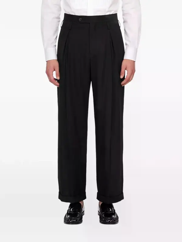 SOSHIOTSUKI Pleated Turn-up Trousers