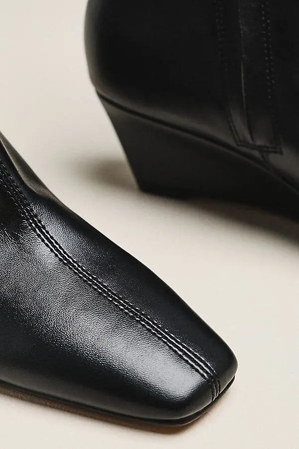 Dolce Vita Hanie Wedge Boots
