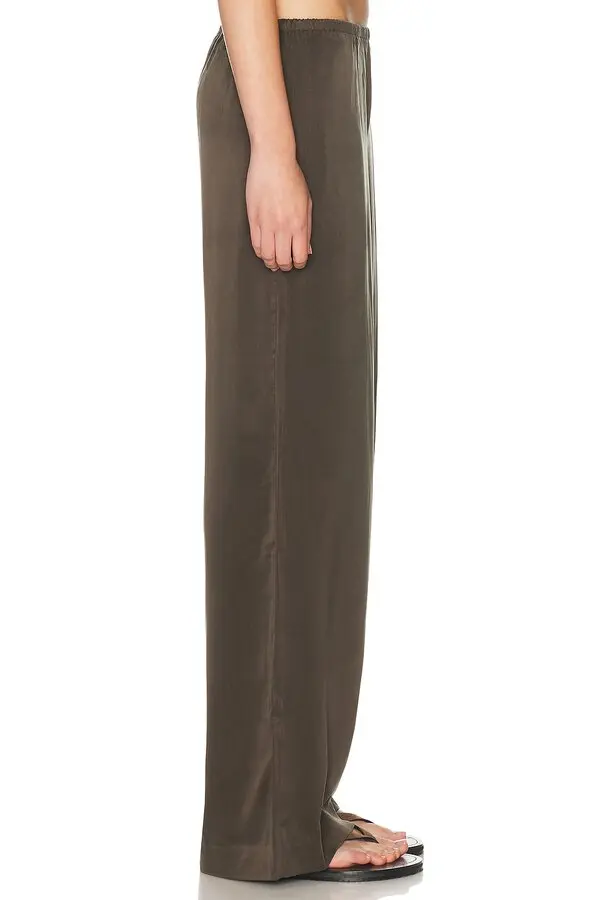 EAVES Loretta Wide Leg Washed Silk Pant In Chocolate