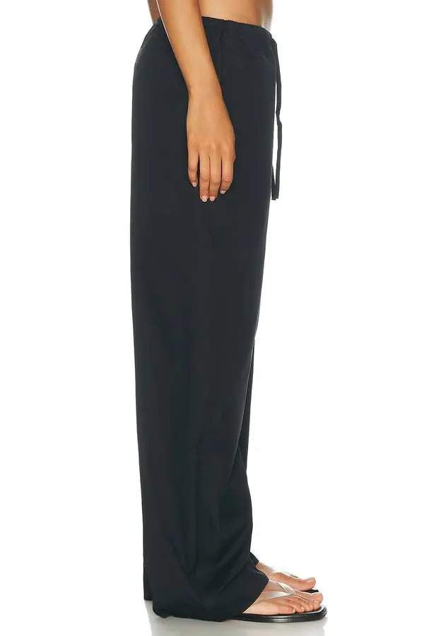 EAVES Lana Barrel Leg Pant - Black