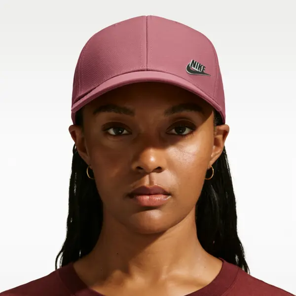 Nike Dri-fit Club Structured Metal Logo Cap