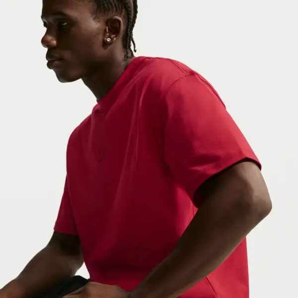 Nike Sportswear Premium Essentials T-shirt