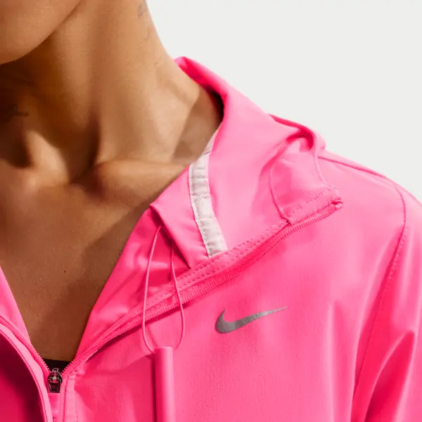 Nike Swift Repel Packable Running Jacket