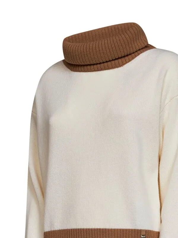Herno Milky White Color-block Wool Turtleneck Sweater