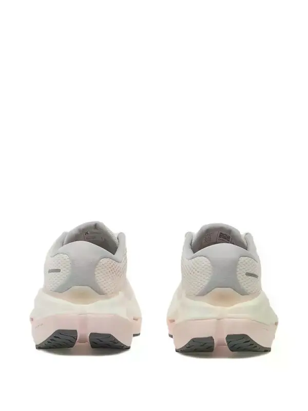 On Cloudrunner 3 Max Sneakers