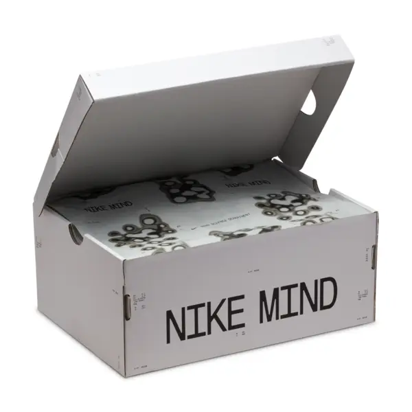 Nike Mind 002 Pregame Shoes - Grey