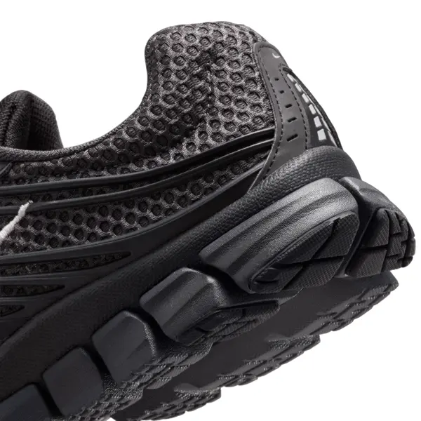 Nike Zoom Skylon Shoes With Reflective Accents
