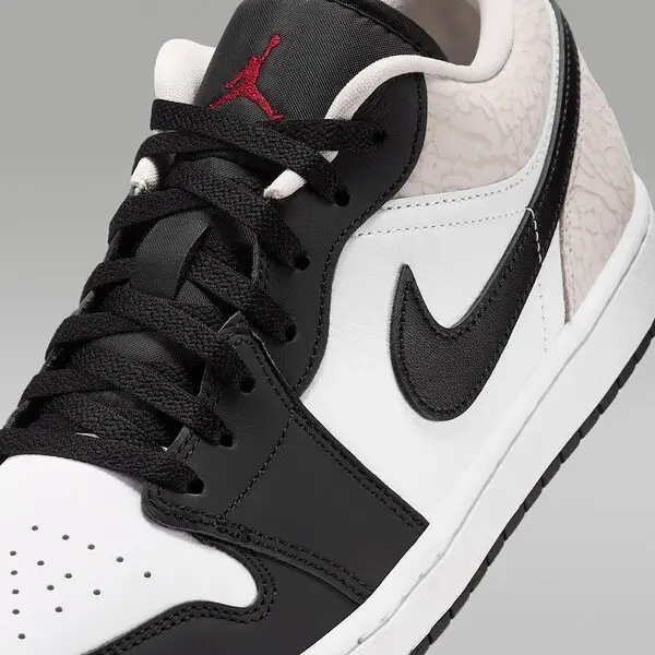 Nike Patchwork Low-top Sneakers - White