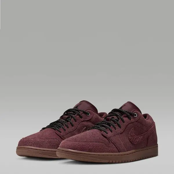 Nike Faux Fur Low-top Sneakers