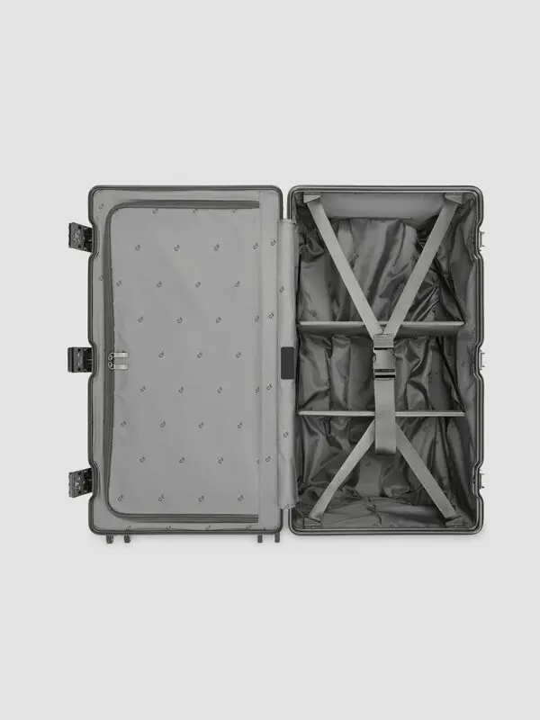 CARL FRIEDRIK Hybrid The Trunk Spinner Suitcase - Black