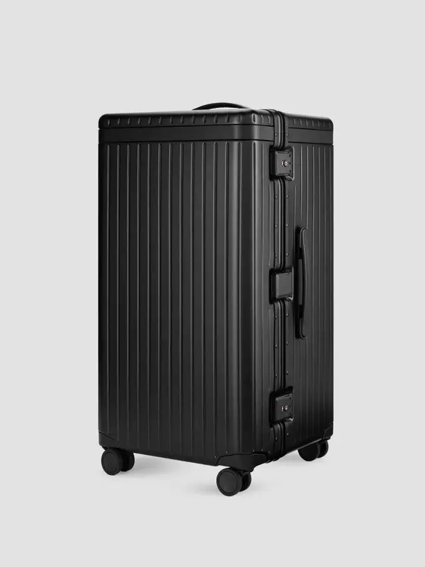 CARL FRIEDRIK Hybrid The Trunk Spinner Suitcase - Black