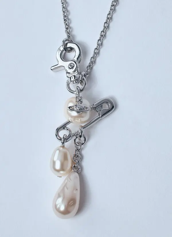 VIVIENNE WESTWOOD Claude Small Necklace