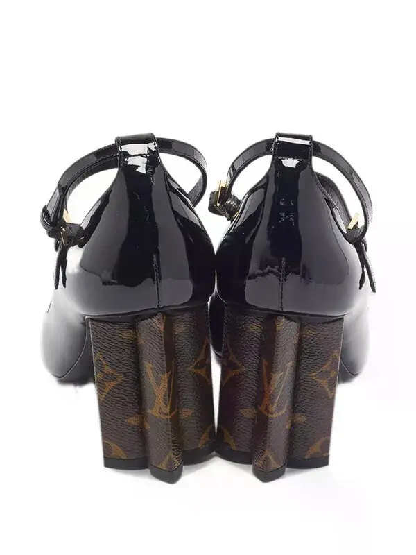 LOUIS VUITTON Bliss Monogram Mary Jane Pumps